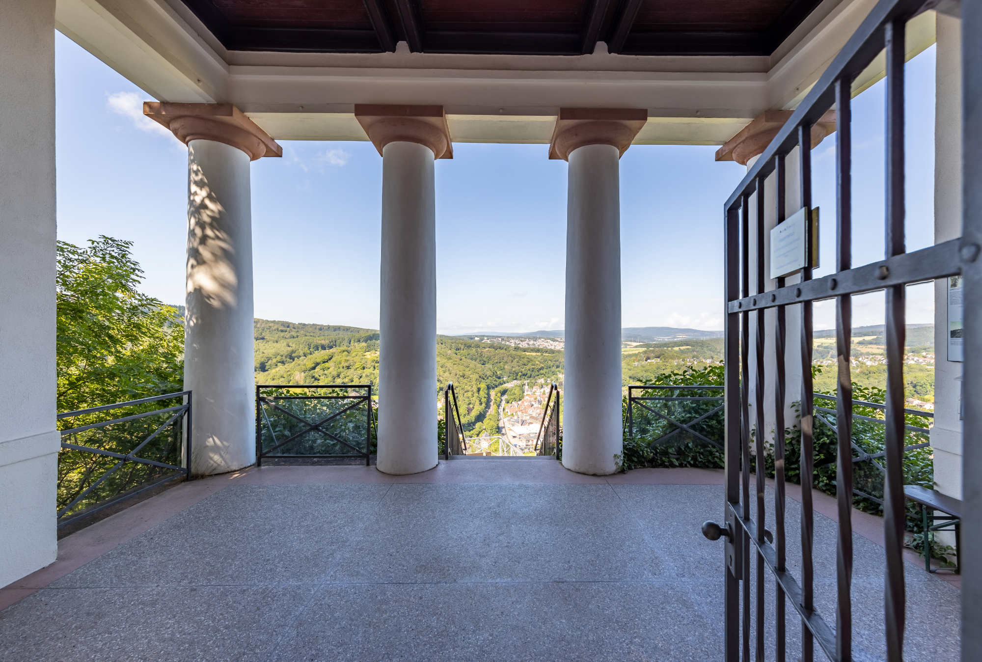 plazy | Frankfurt | Details | Kaisertempel