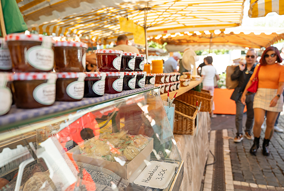 plazy | Frankfurt | Details | Markt auf der Konstablerwache